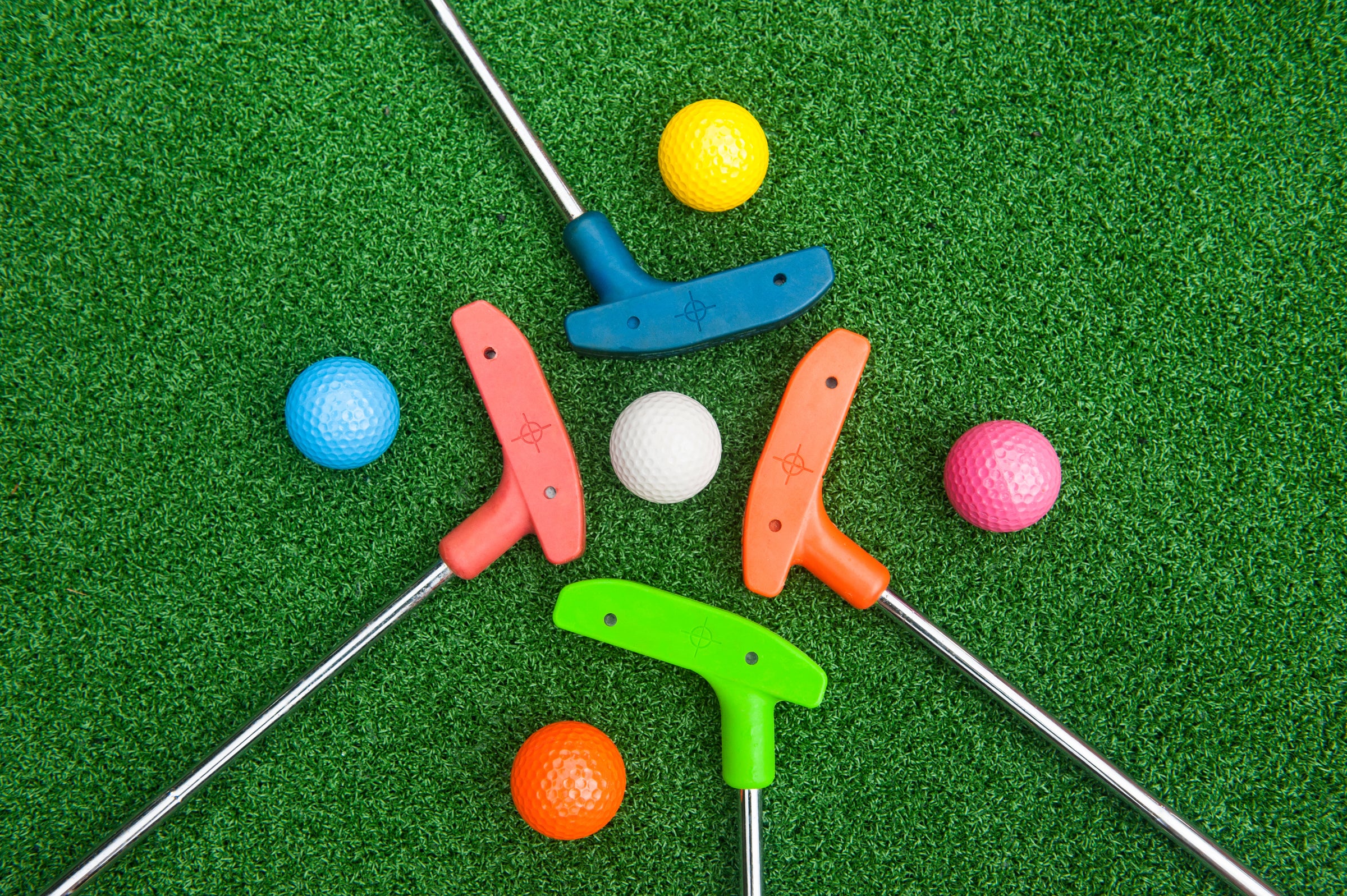 Chroma Entertainment Mini Golf Craft Arena – Chroma Entertainment VR Arena